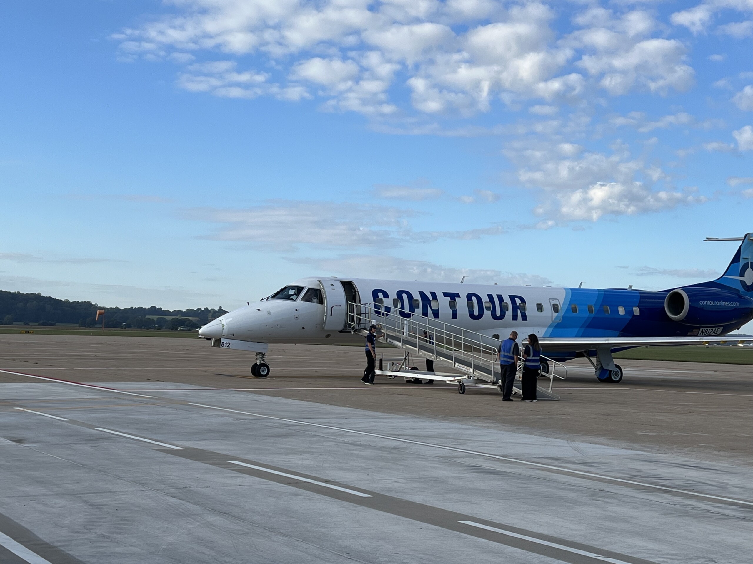 Cape Girardeau Regional Airport unveils new terminal: inaugural Chicago flight - KBSI FOX23 News ...