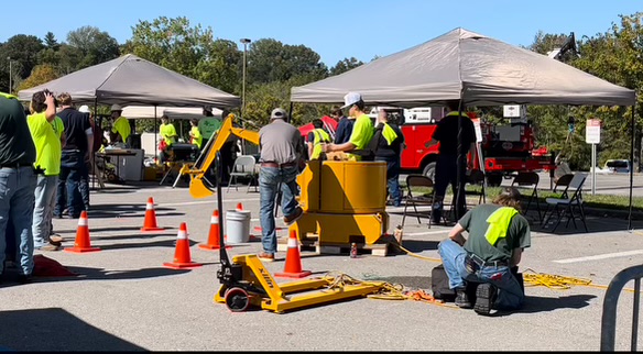 Building Futures: Missouri Construction Association hosts Career Day ...